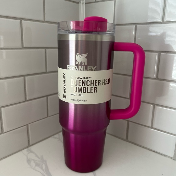 Stanley | Accessories | Autentic Cute Stanley Tumbler | Poshmark